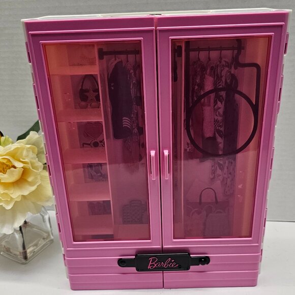 Mattel | Toys | Pink Barbie Storage Trunk Carry On Closet All In One ...